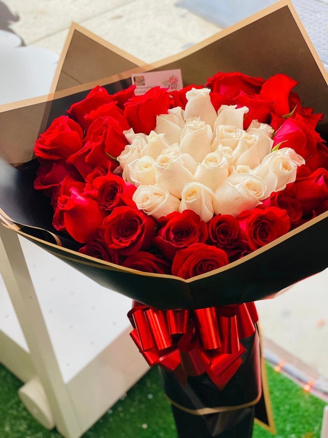 Faby’s Flowers & Balloons
